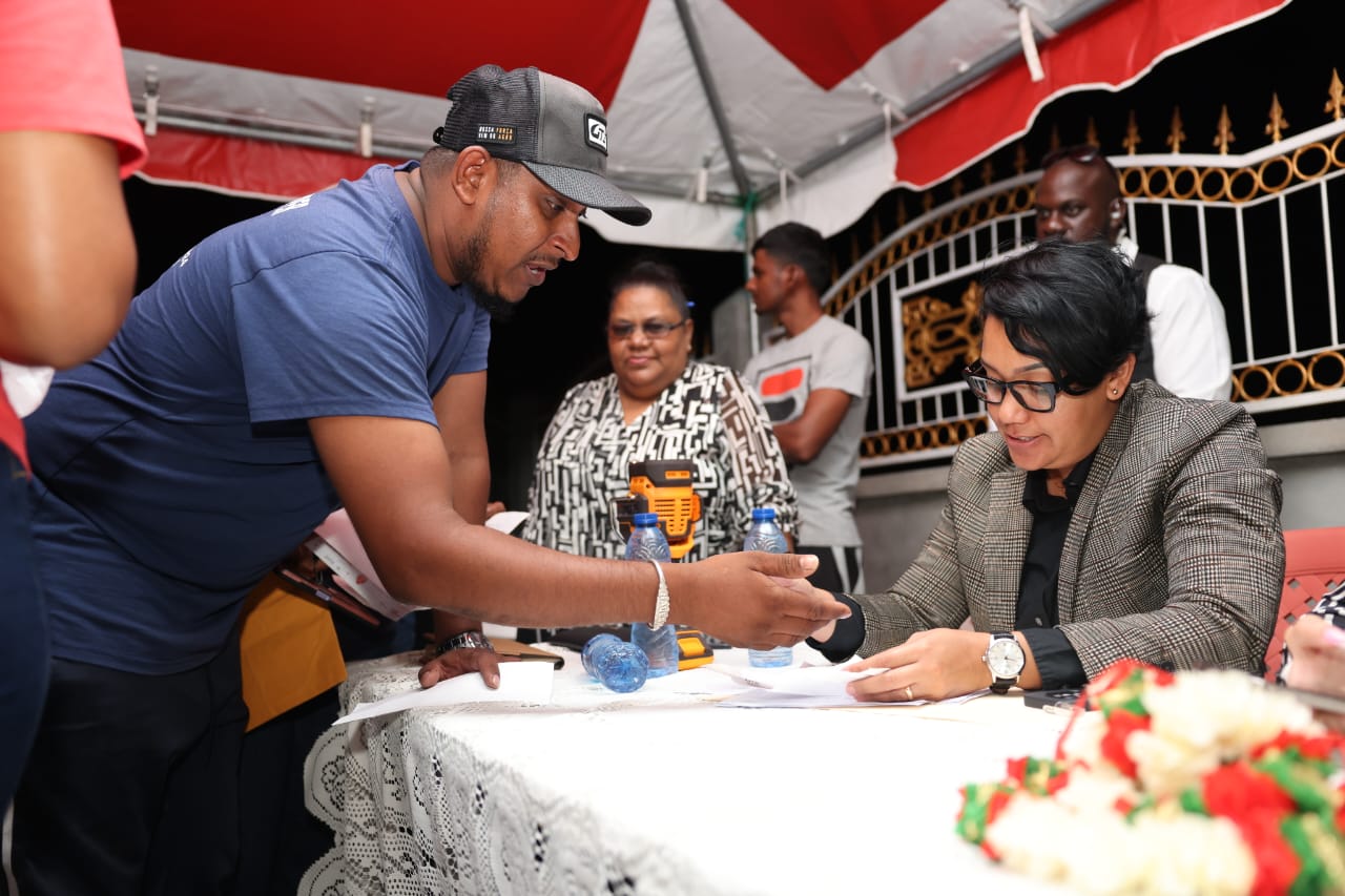 Min. Rodrigues Engages Unity, Mahaica Residents - Ministry of Housing