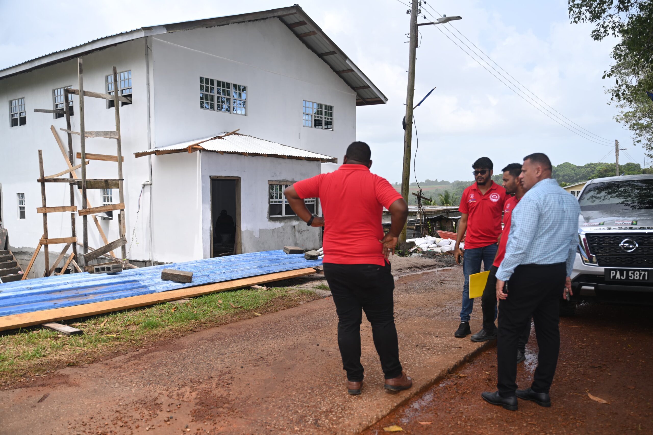 Minister Croal Inspects Progress of New Regional Housing Office in ...